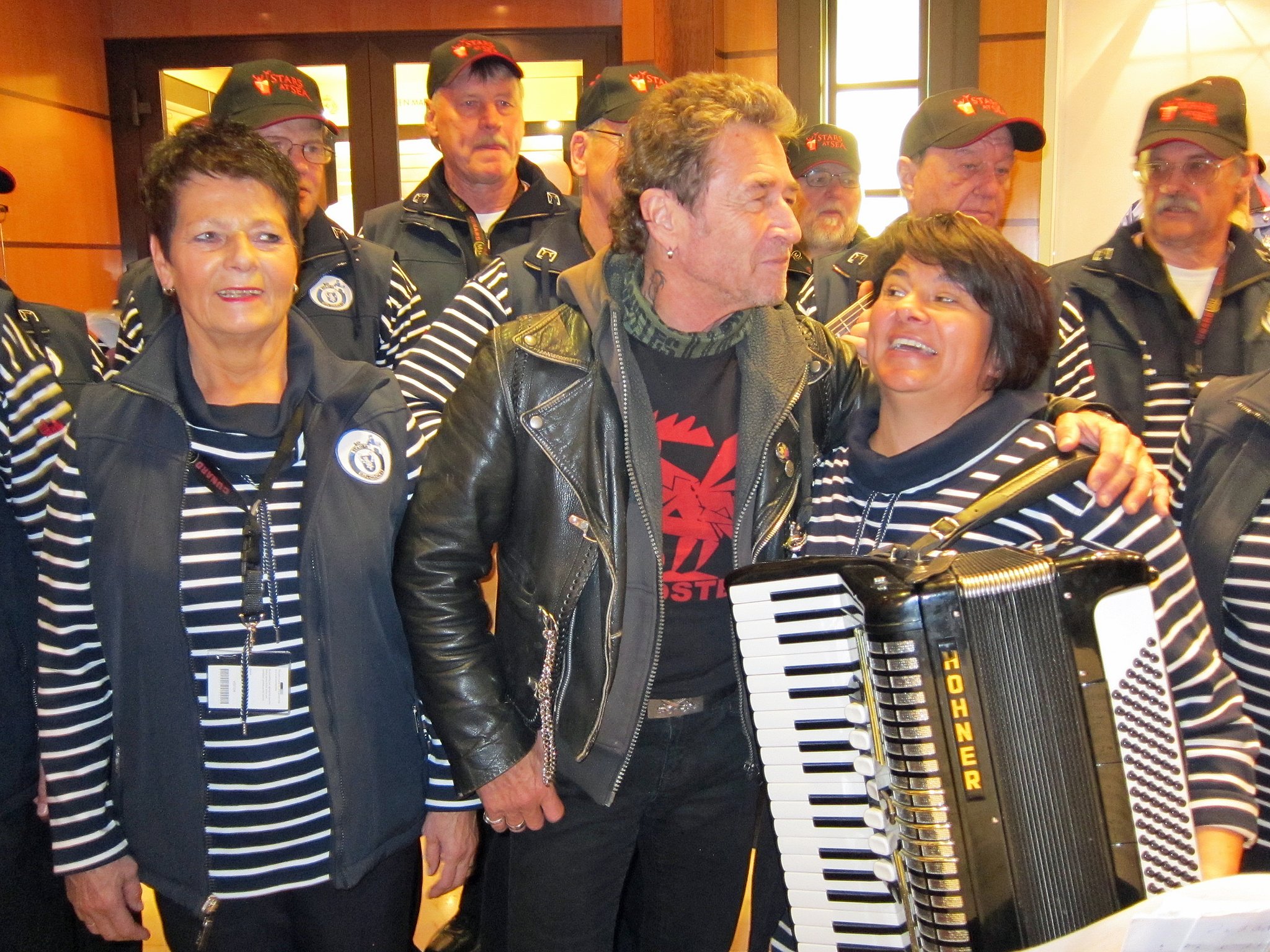 Stader Hafensänger treffen Peter Maffay - Stade