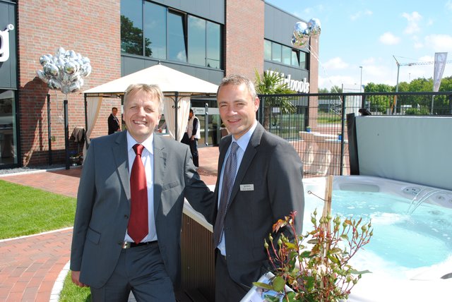 Whirlpool-Experten feiern Eröffnung in Ovelgönne - Buxtehude