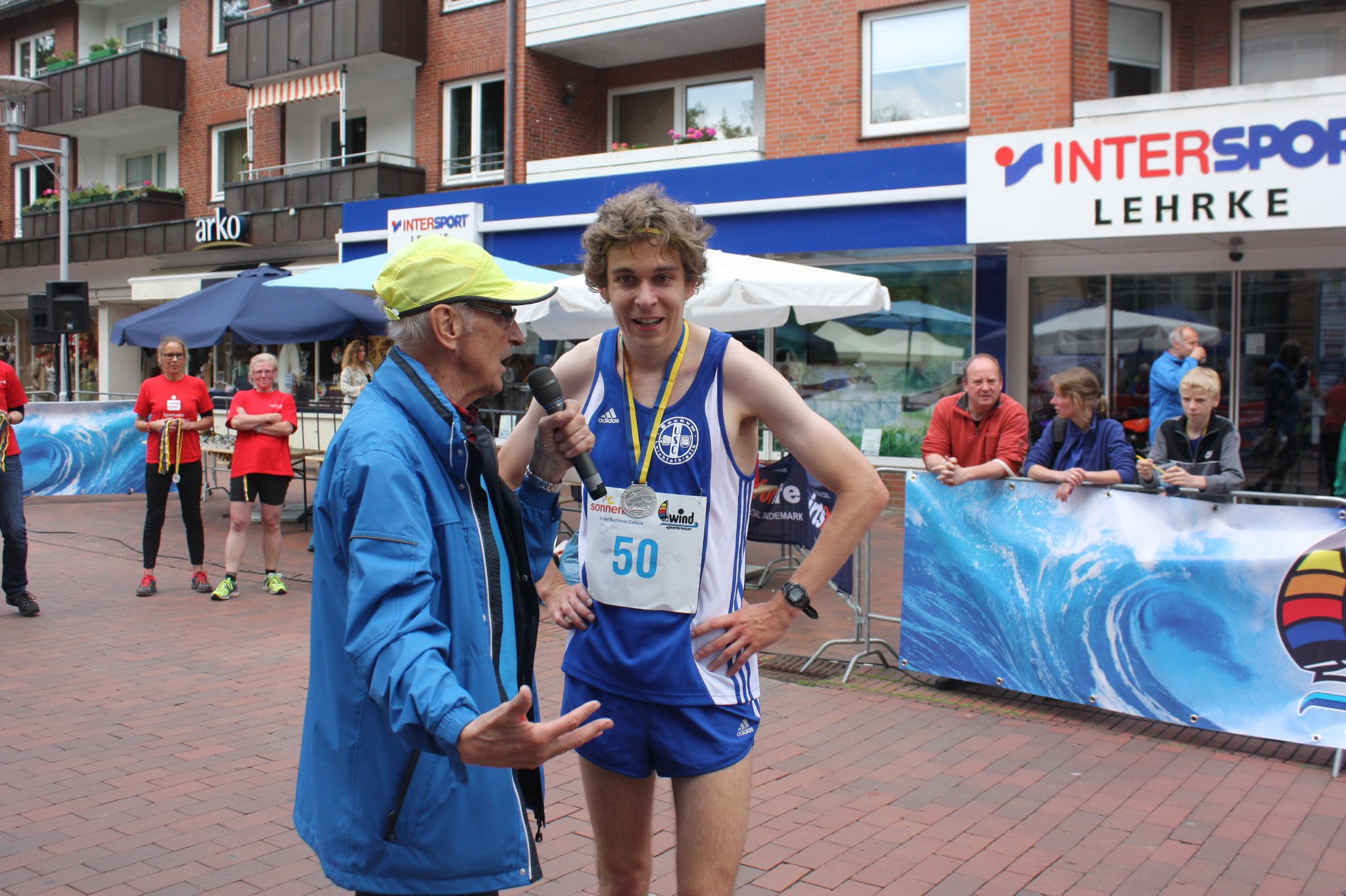 Buchholzer Stadtlauf: Jan Simon Hamann ist eine Klasse für sich - Buchholz