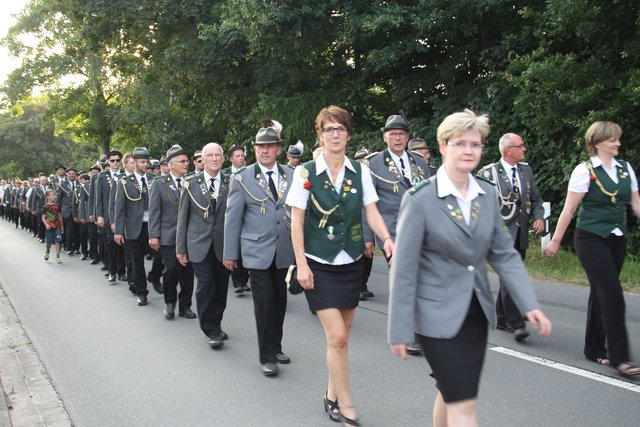 Sauensieker Schützenfest: Der neue König heißt Claas Dinse - Apensen
