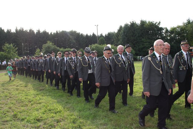Sauensieker Schützenfest: Der neue König heißt Claas Dinse - Apensen