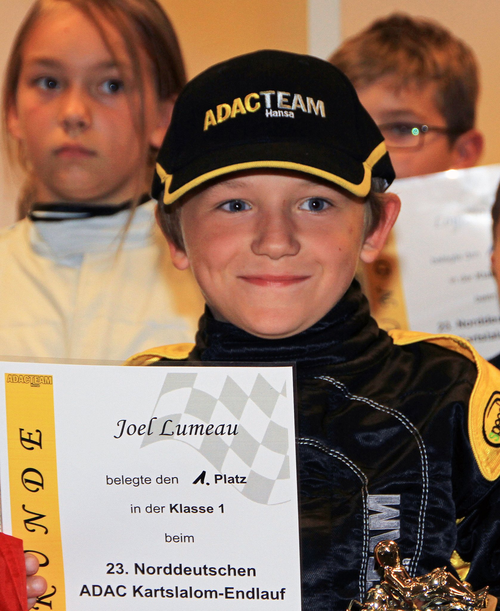 Joel (8) ist Kartslalom-Meister - Buchholz