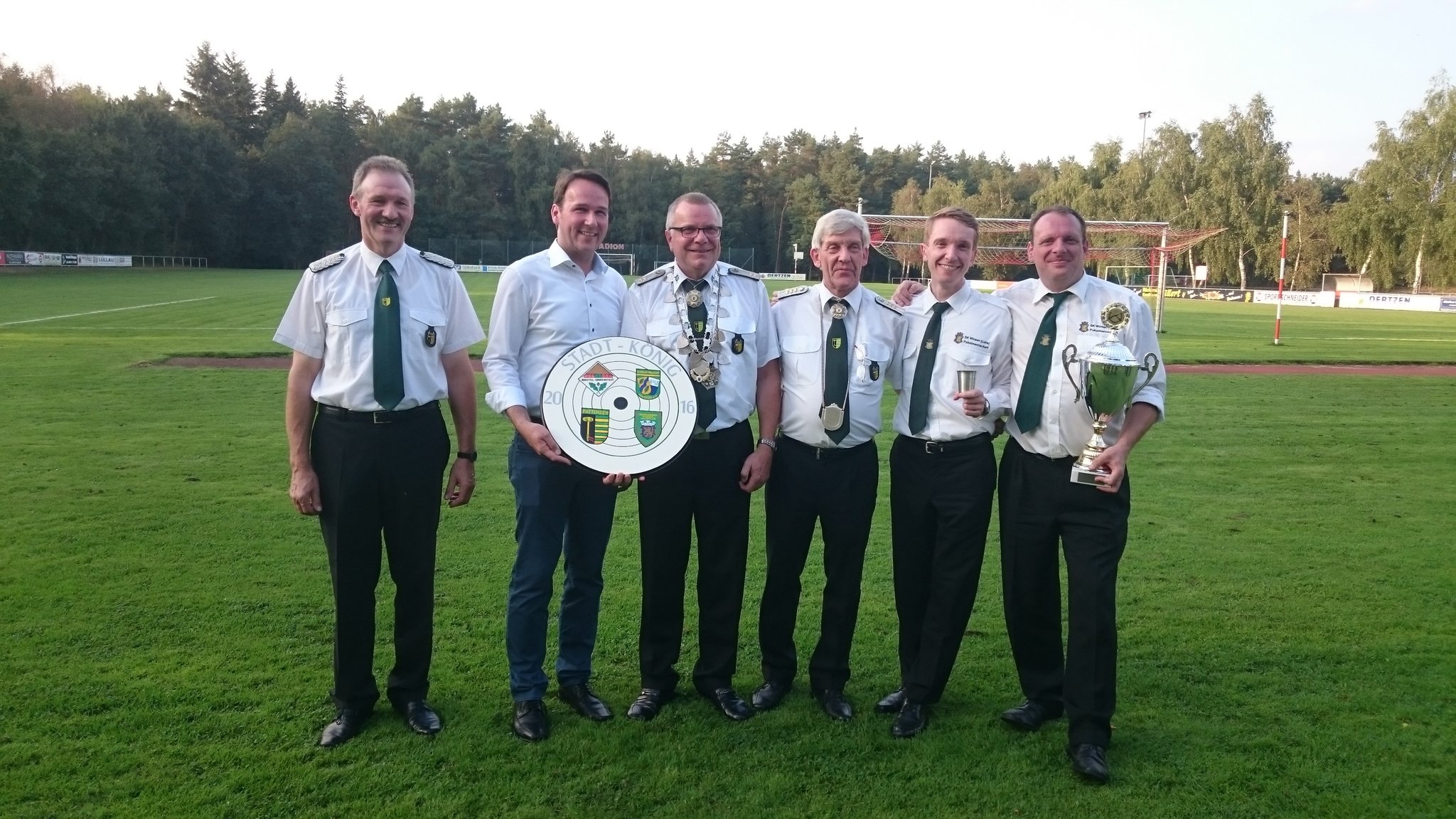 Schützenkorps Winsen: Andreas Behrens ist Winsens Stadt-Schützenkönig ...