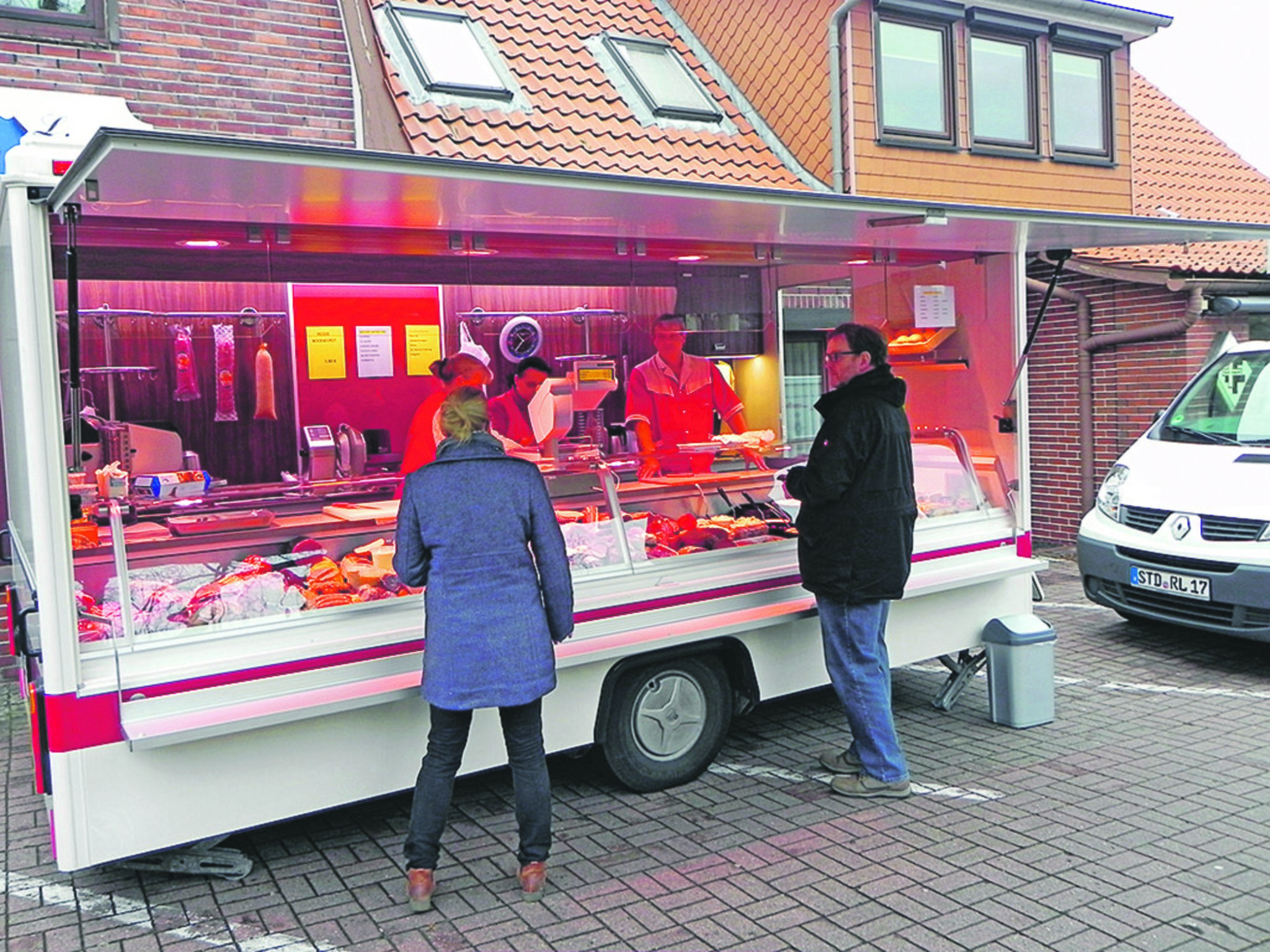 Lüssenhop in Neukloster baut um - der Verkauf geht weiter - Buxtehude