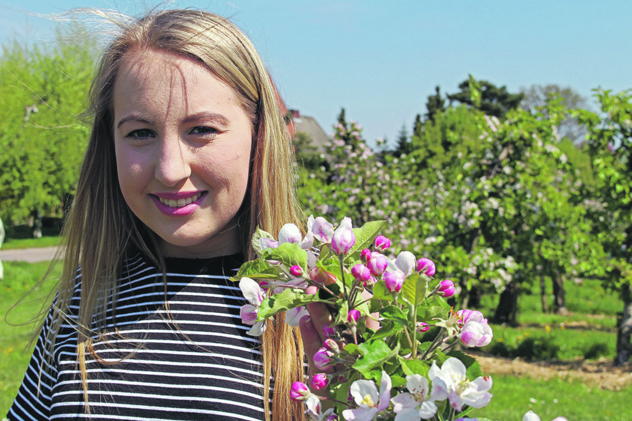 Zu Besuch bei der neuen Altländer Blütenkönigin Lina Porter - Buxtehude
