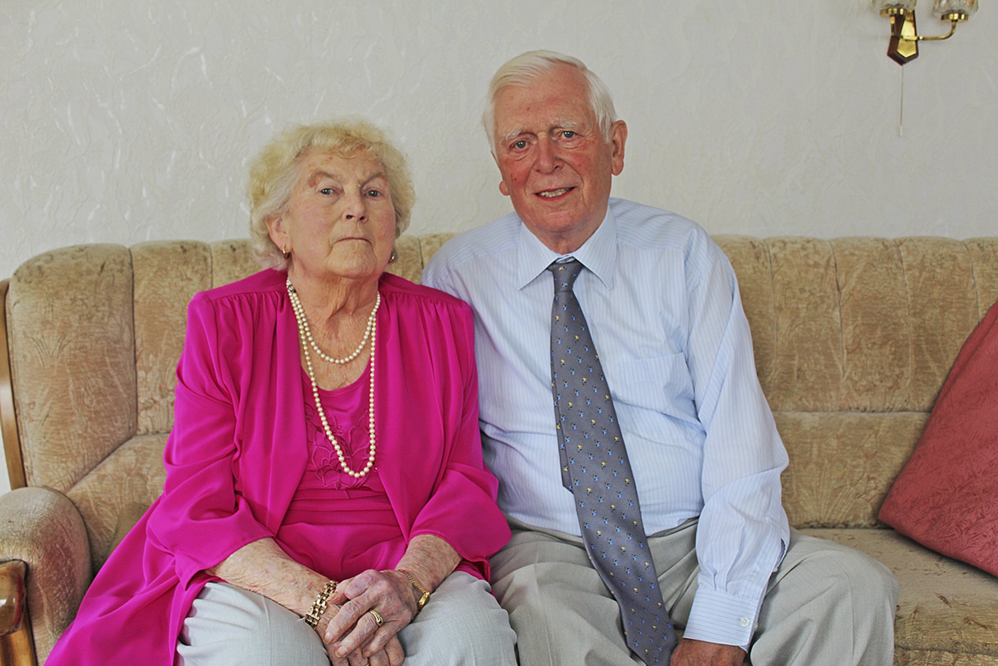 „Erst das Haus, dann die Hochzeit“ - Lisa (82) und Herbert (84) Peters ...