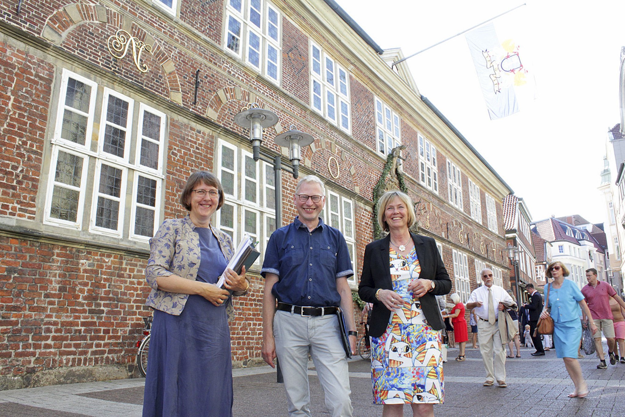 "350 Jahre Stader Rathaus": Sogar "Königin Christine" von Schweden ...