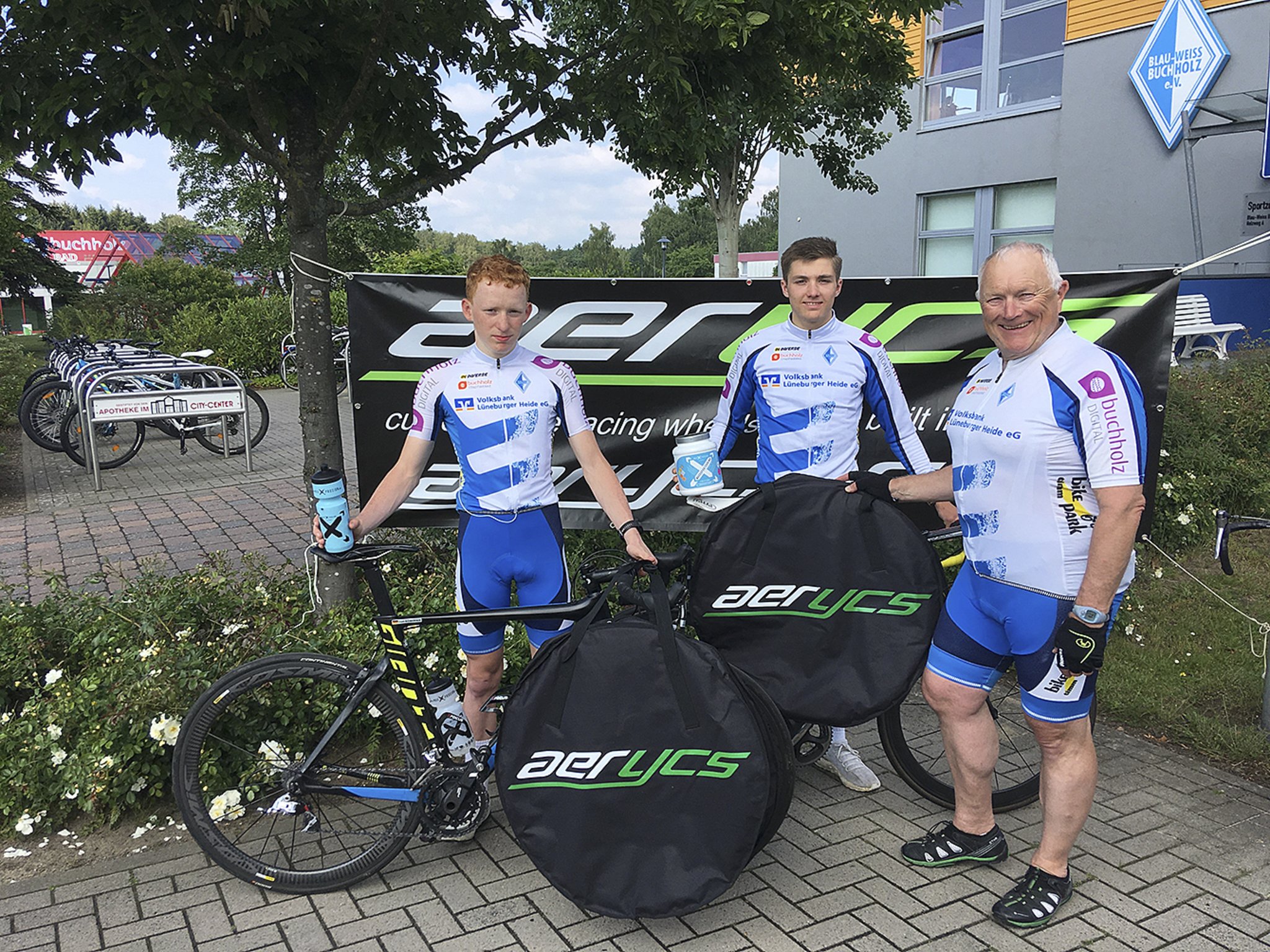 Tom Köbernik und Kevin Matuschak (BW Buchholz) starten in Linden: Reich ...