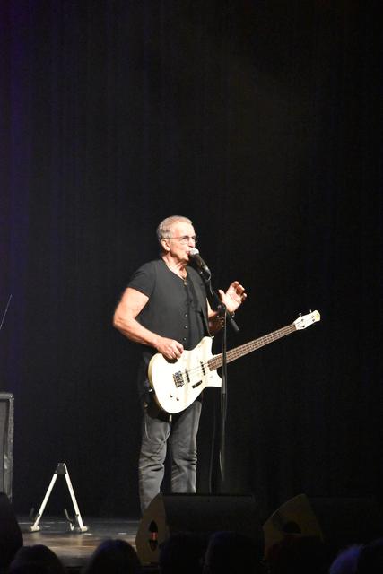 The Rattles rockten Buchholz: 60 Jahre auf der Bühne: Power satt und ...