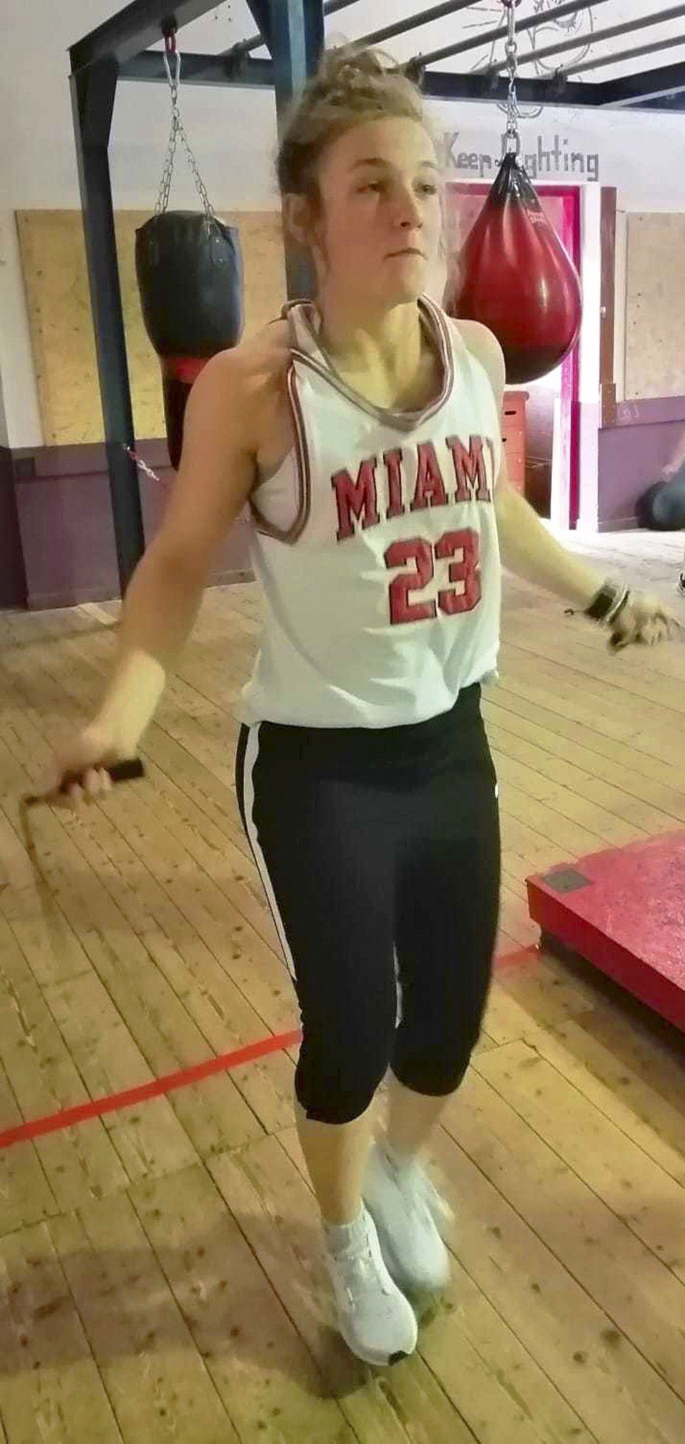 Training für die Boxgala: Lena Büchner vom VTV Assel boxt um die ...