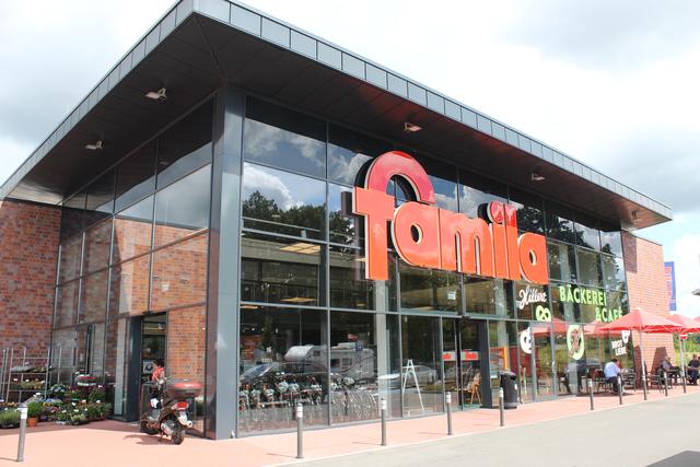 Großer Ausbildungsstart in den famila Warenhäusern in der Region: Rund ...