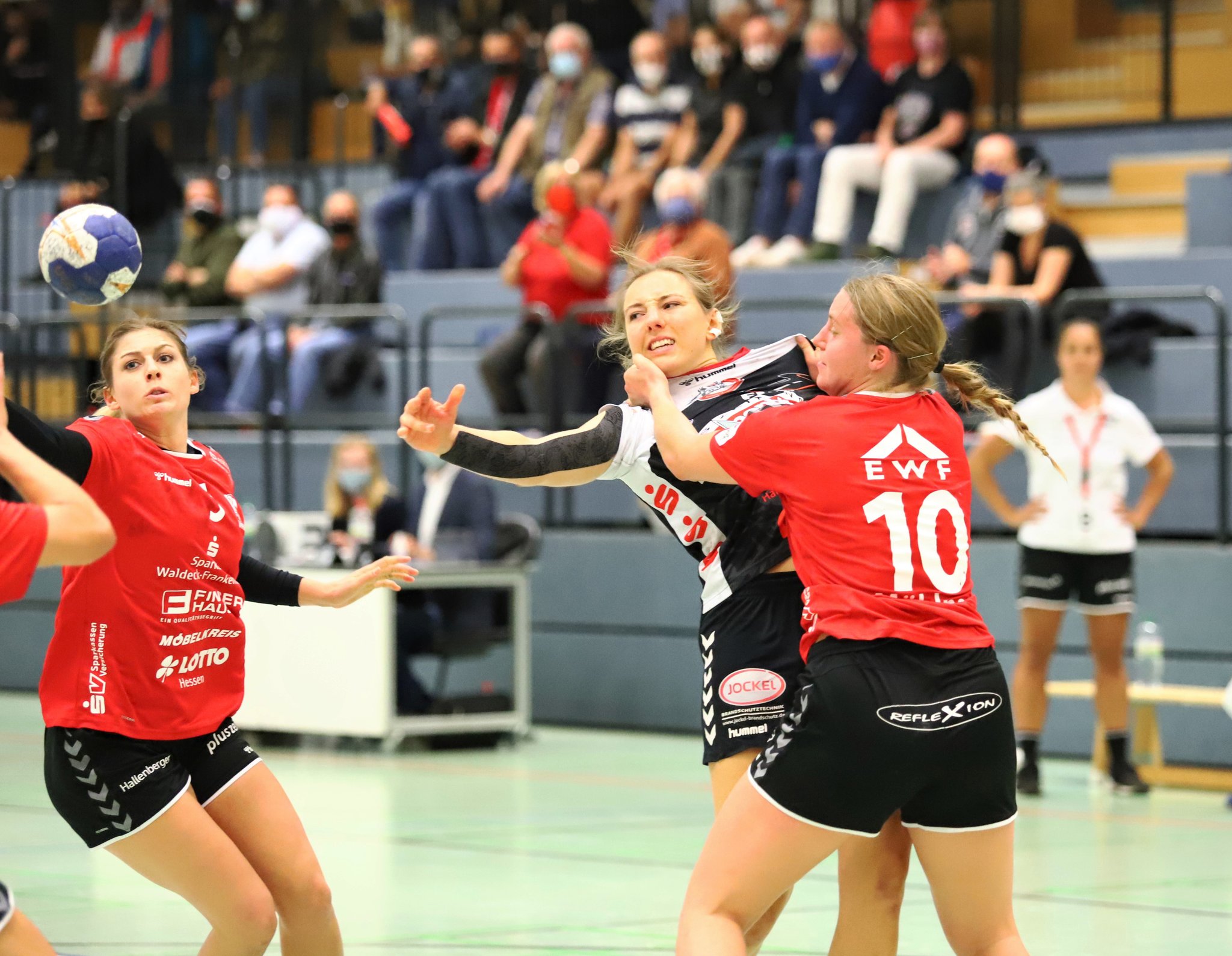 Erster Saisonsieg der Handball-Luchse - Buchholz