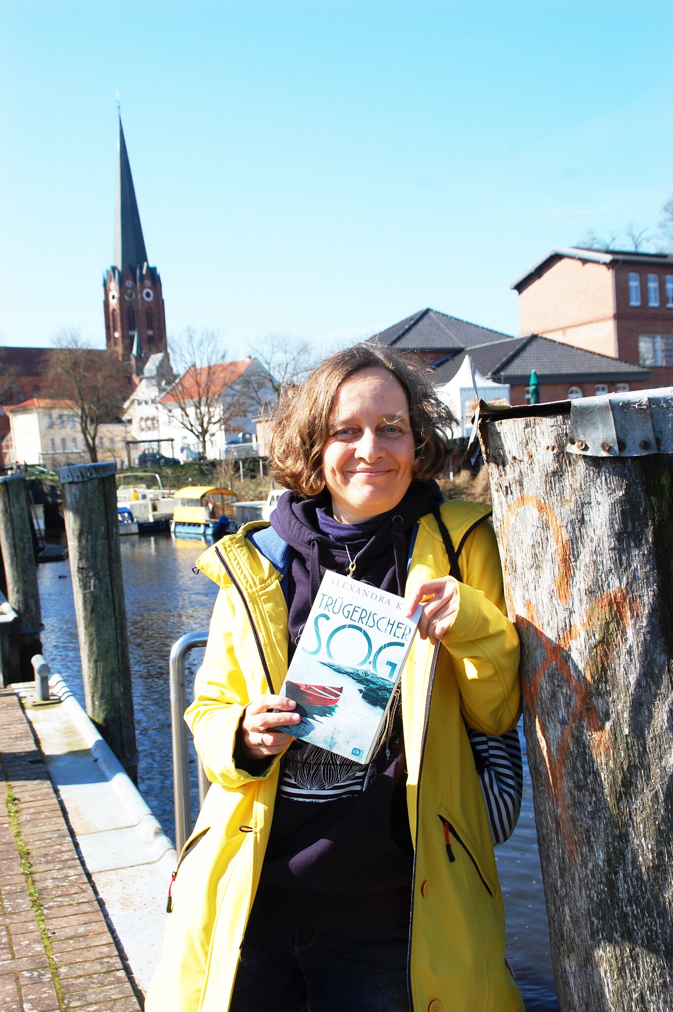 WOCHENBLATT-Gespräch mit der Buxtehuder Autorin Alexandra Kui zu ihrem ...