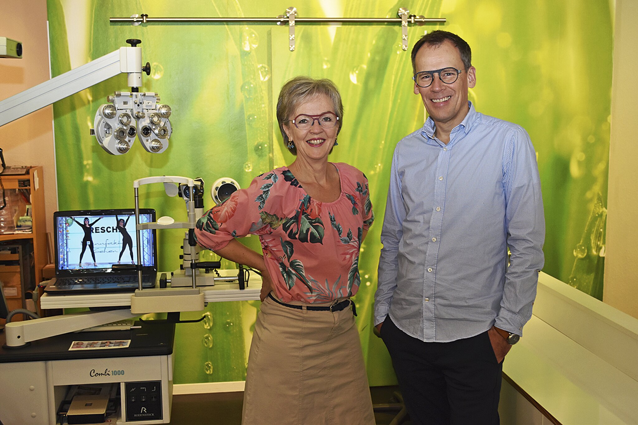 Peter Resch gestaltet federleichte Brillen aus Carbon: Brillen, die das ...