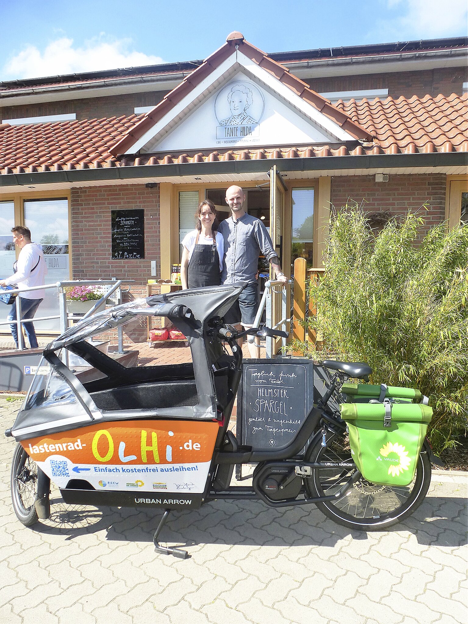 Tante Hilda in Burweg betreut im Juni das freie OlHi-Lastenrad ...