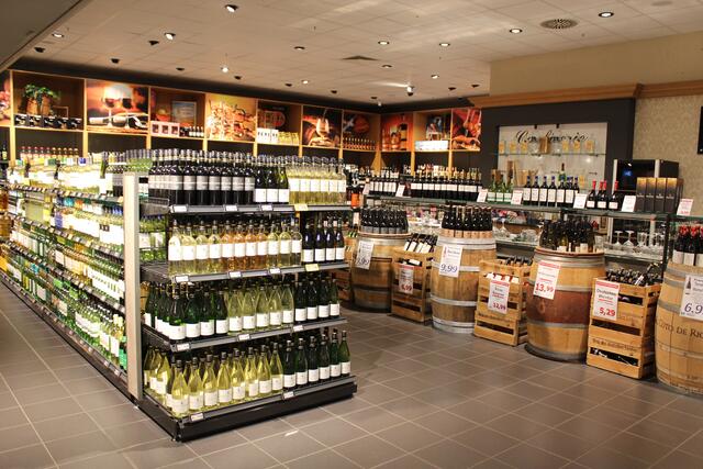 Hier gilt jeden Tag "einer für alles": Meyer's Frischecenter im ...