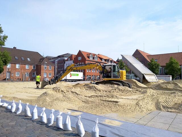 Hohe Sandhaufen "Am Sande" in Stade - Stade