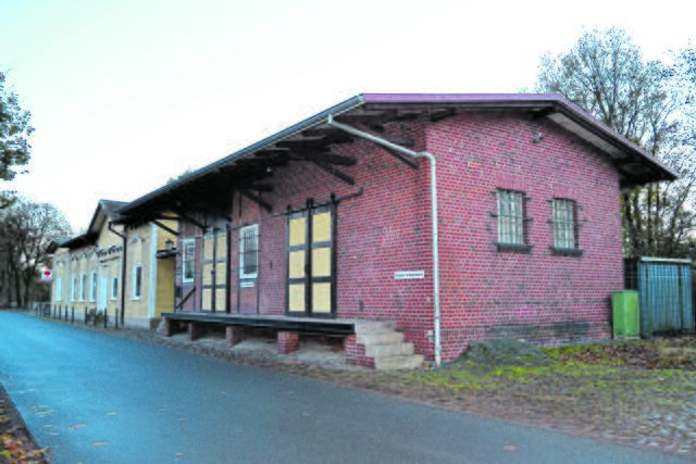 Hollenstedt: Bahnhofsbebauung und Viadukt-Sanierung waren Themen im ...