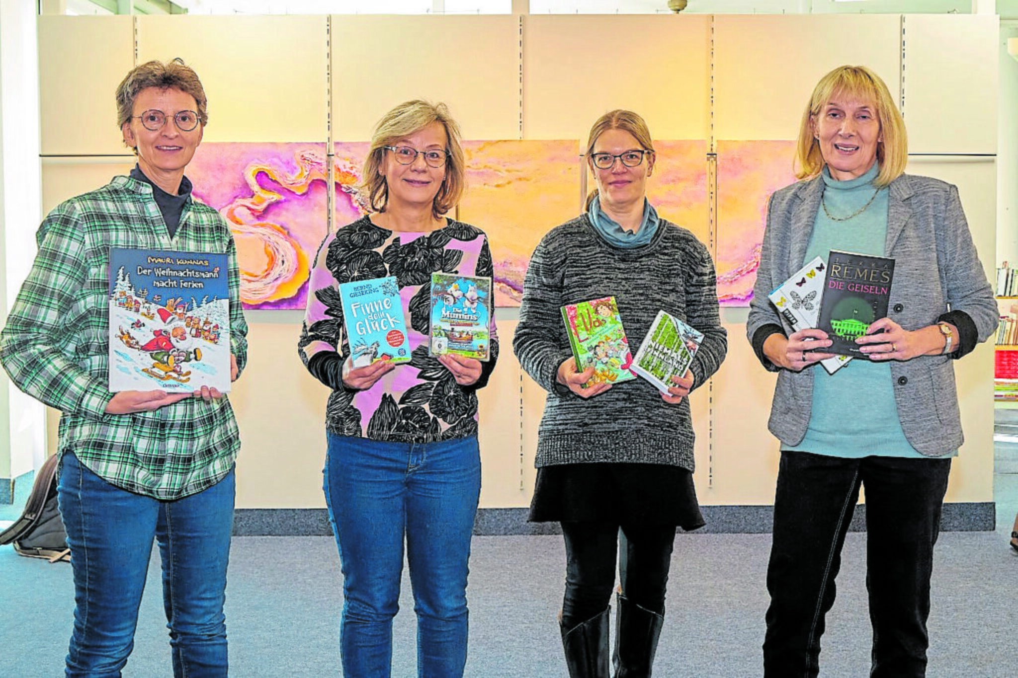 Medienspende für die Stadtbücherei Buchholz: Deutsch-Finnische ...