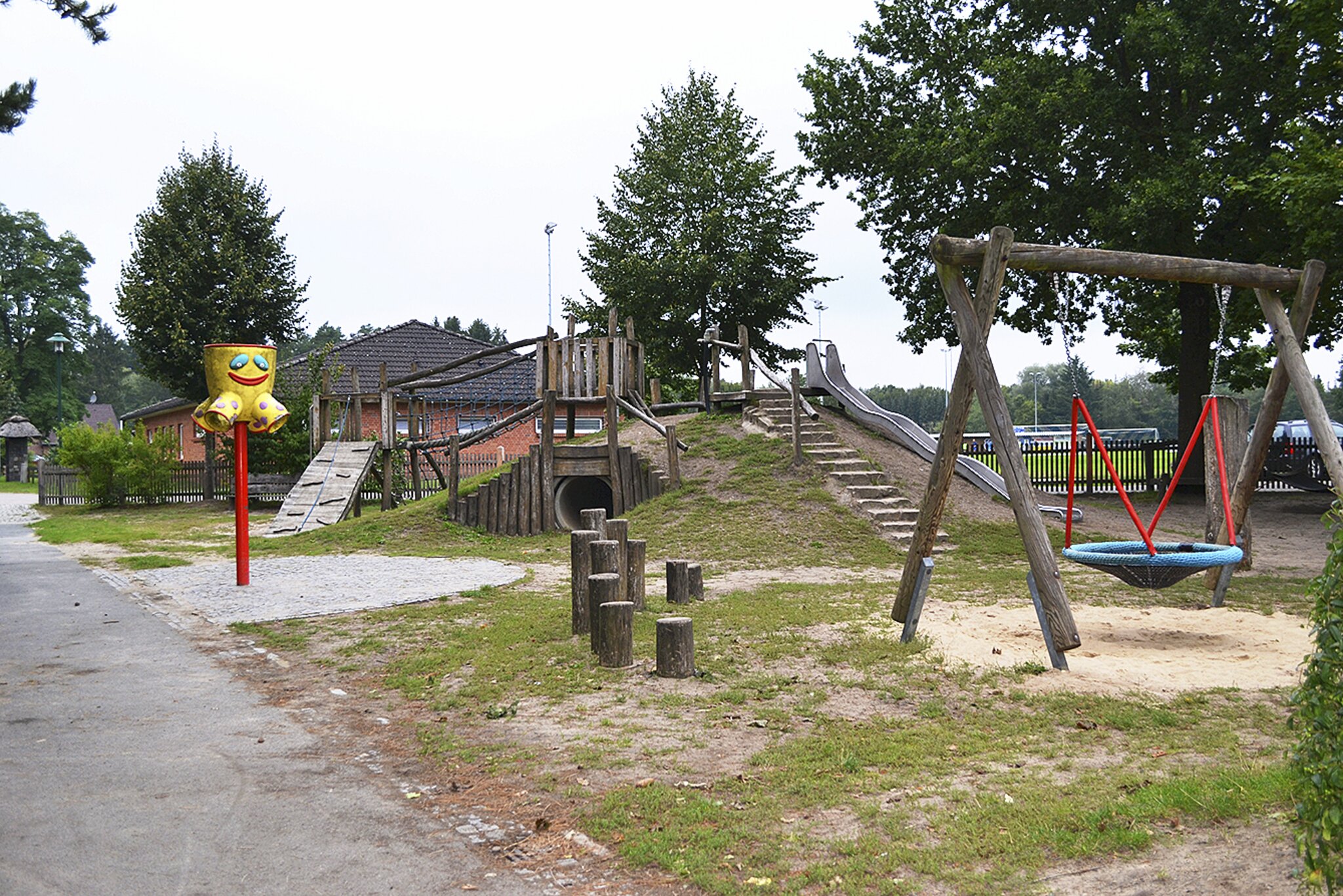 Heidenau: Schulhof der Grundschule wird naturnah gestaltet - Tostedt