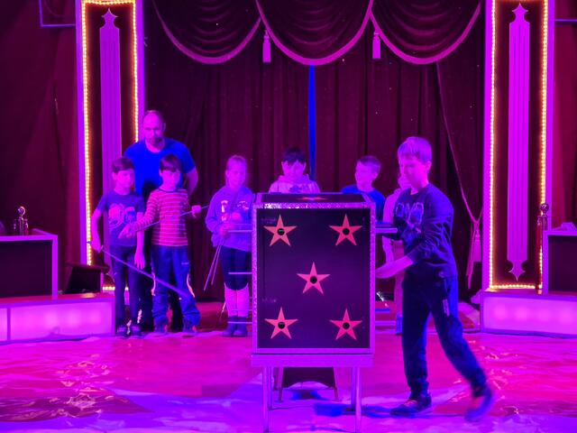 Buchholz: Zirkus Rasch sorgt für Zauber an der Grundschule Steinbeck ...