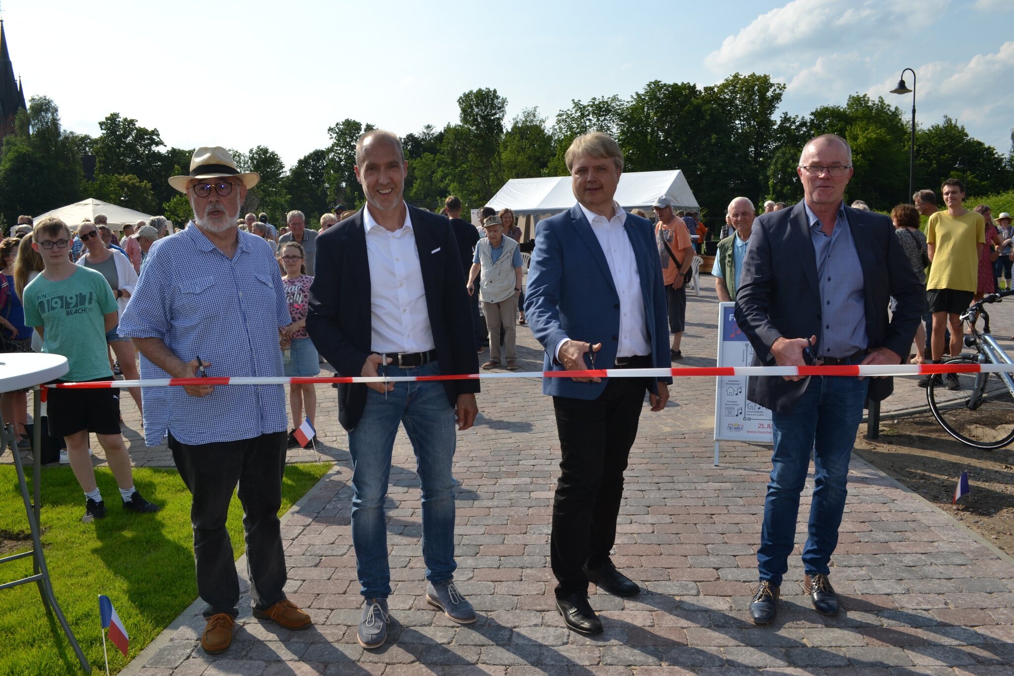 Tostedt: Park-Einweihung und Fête de la Musique 2023 - Tostedt