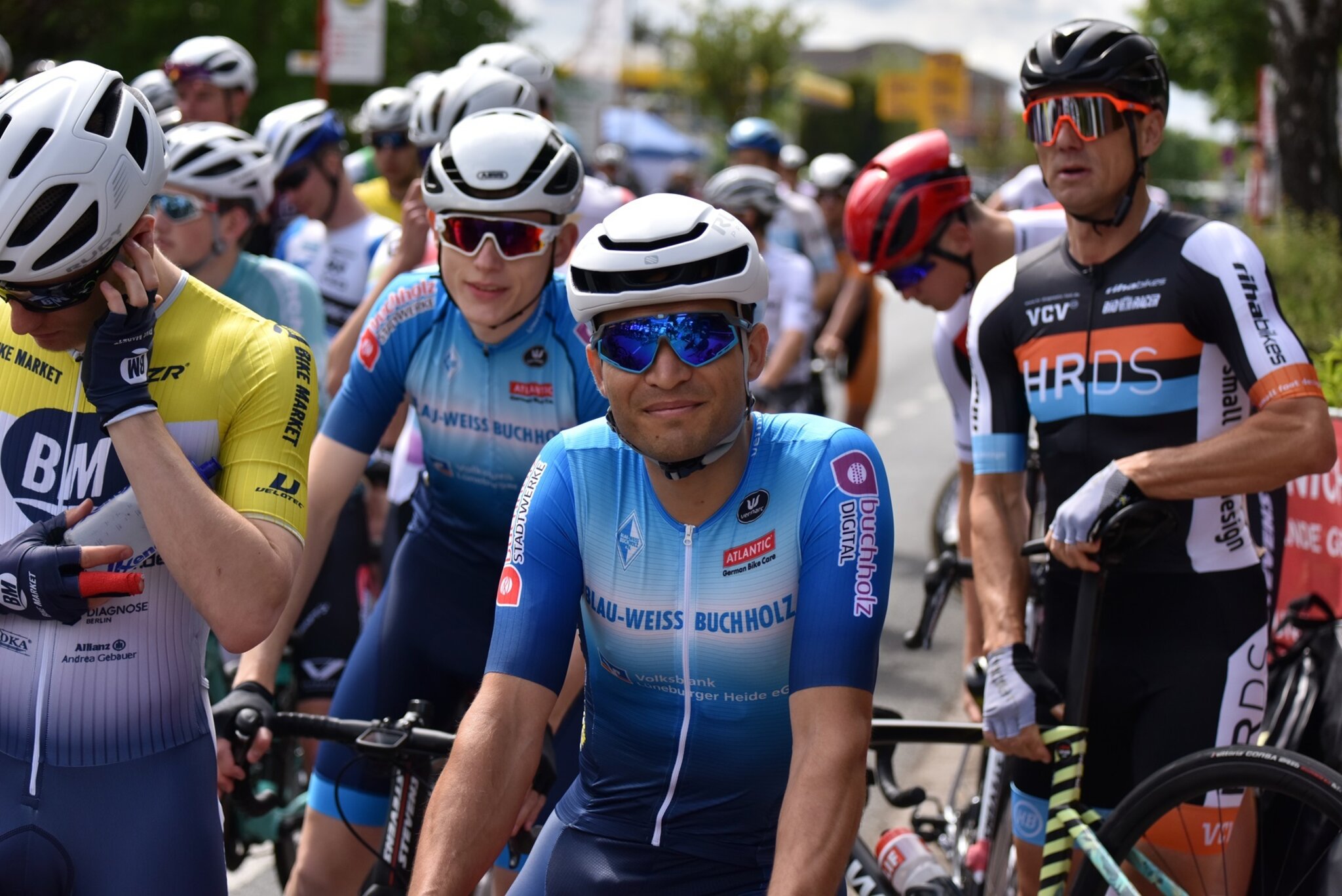 Cyclocrosser von Blau-Weiss Buchholz: Mohsen Ramezani: Erstes Rennen ...