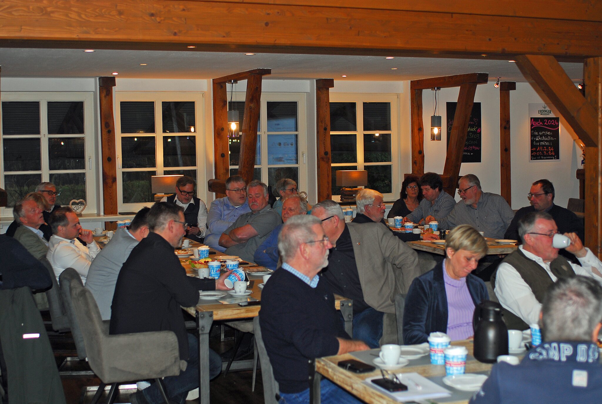Unternehmerfrühstück in Fredenbeck: Erfolgreiches Standortmarketing ...