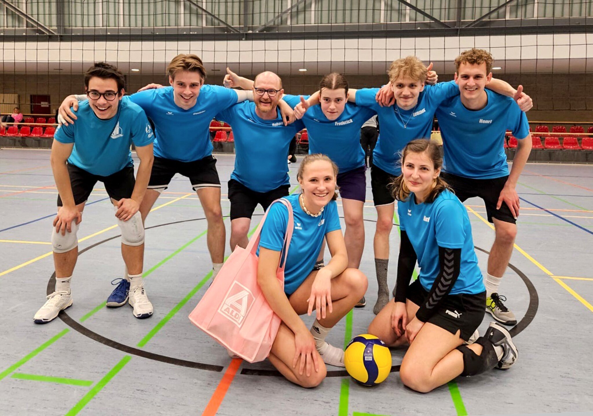 Volleyball-Mixed-Turnier: Sport und Sport für Mixed-Teams - Winsen
