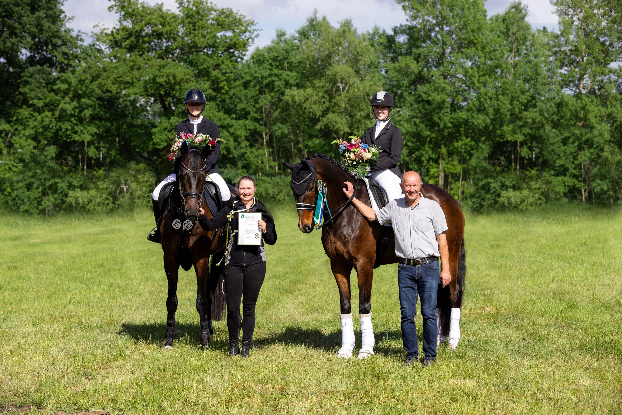 BESONDERE AUSZEICHNUNGEN FÜR DEICHHOF-AMAZONEN: Sarah Vick erhält das ...