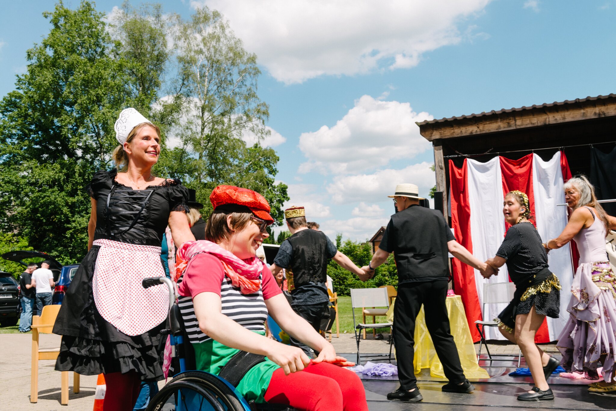Sommerfest in Hittfeld: Das Haus Huckfeld lädt ganz Seevetal ein - Seevetal