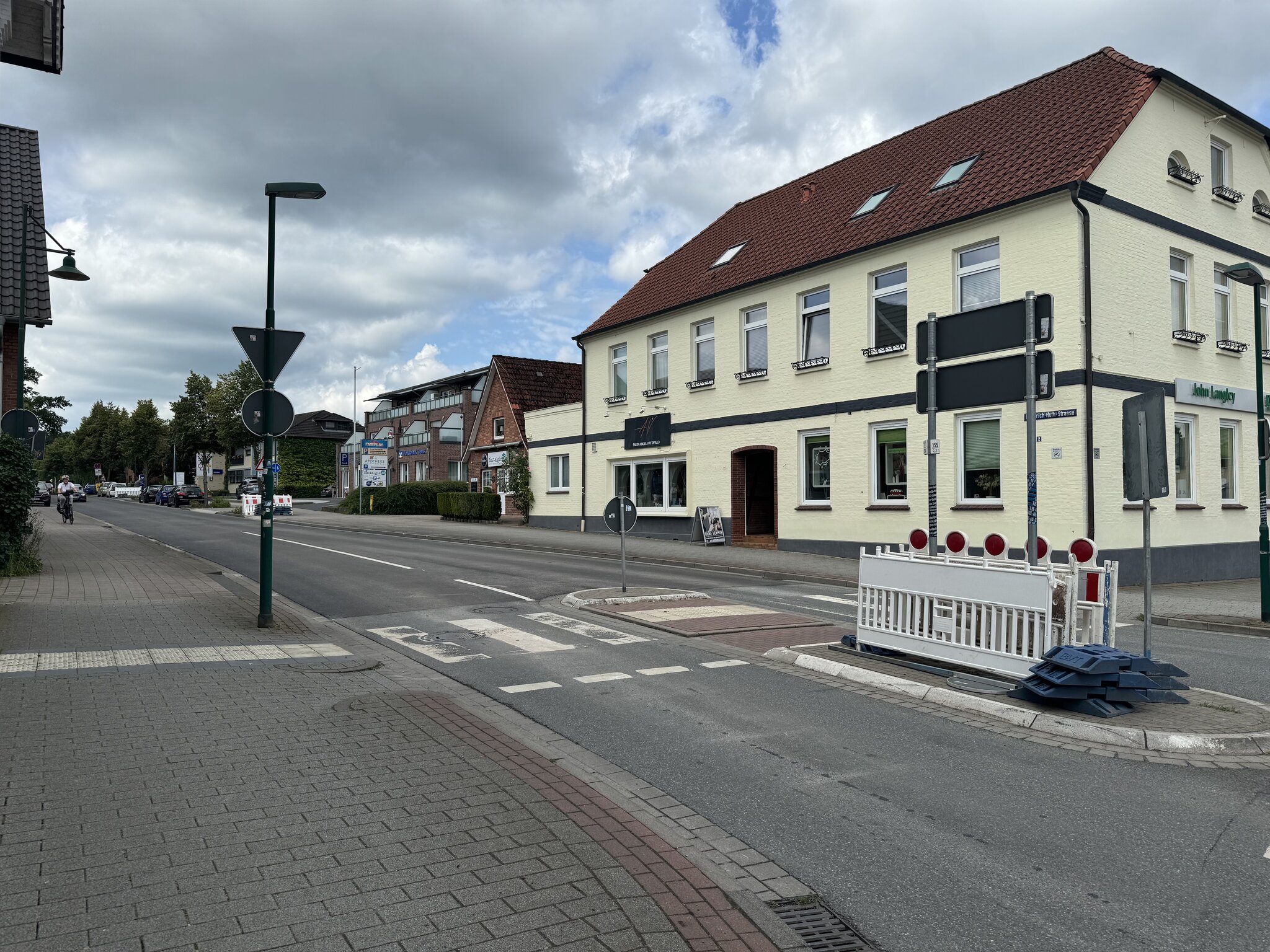 Bauarbeiten in der Friedrich-Huth-Straße beendet: Wieder freie ...