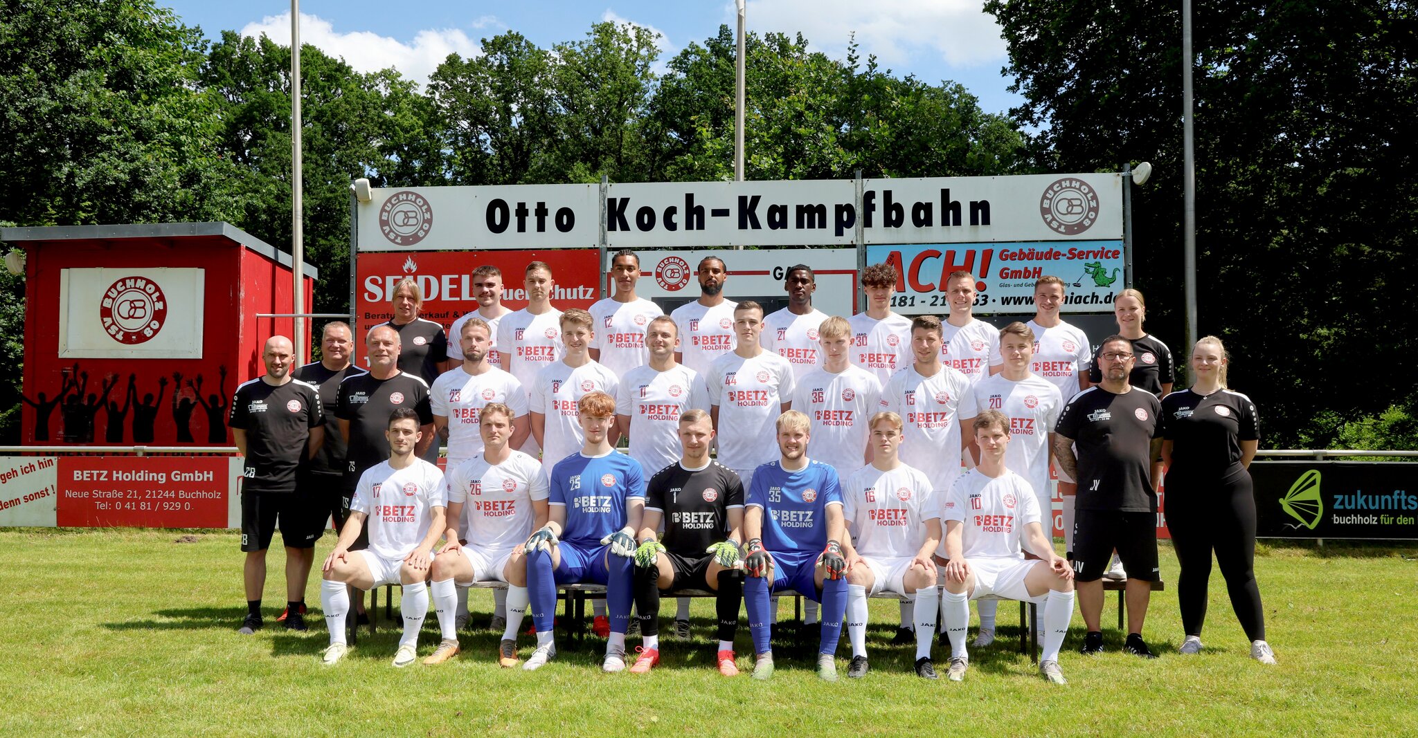 Fußball-Oberliga Hamburg: TSV Buchholz 08 legt los ! - Buchholz