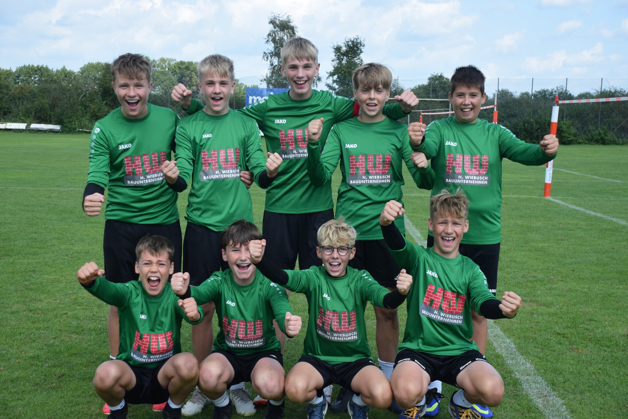 Faustball: Essels Faustball-Jugend darf wieder feiern - Stade