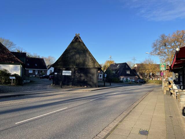 Vollsperrungen in Hittfeld: Bahnhofstraße und Hittfelder Schulstraße ...