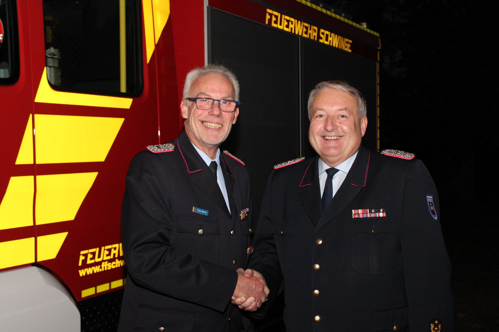 Peter Winter verabschiedet sich: Führungswechsel bei der Kreisfeuerwehr ...