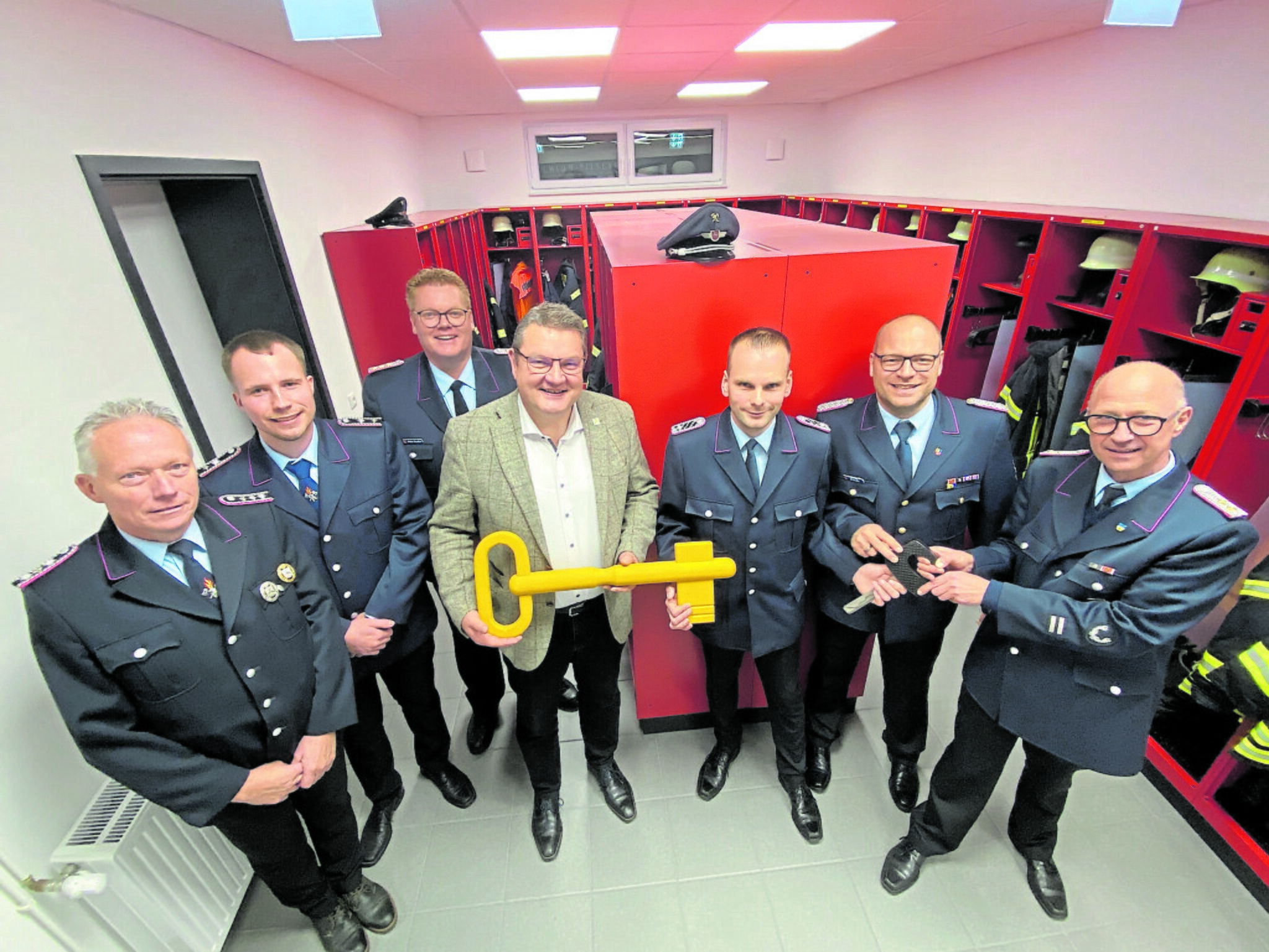 Neues Haus und neues Fahrzeug: Heinbockel feiert komplette Erneuerung ...