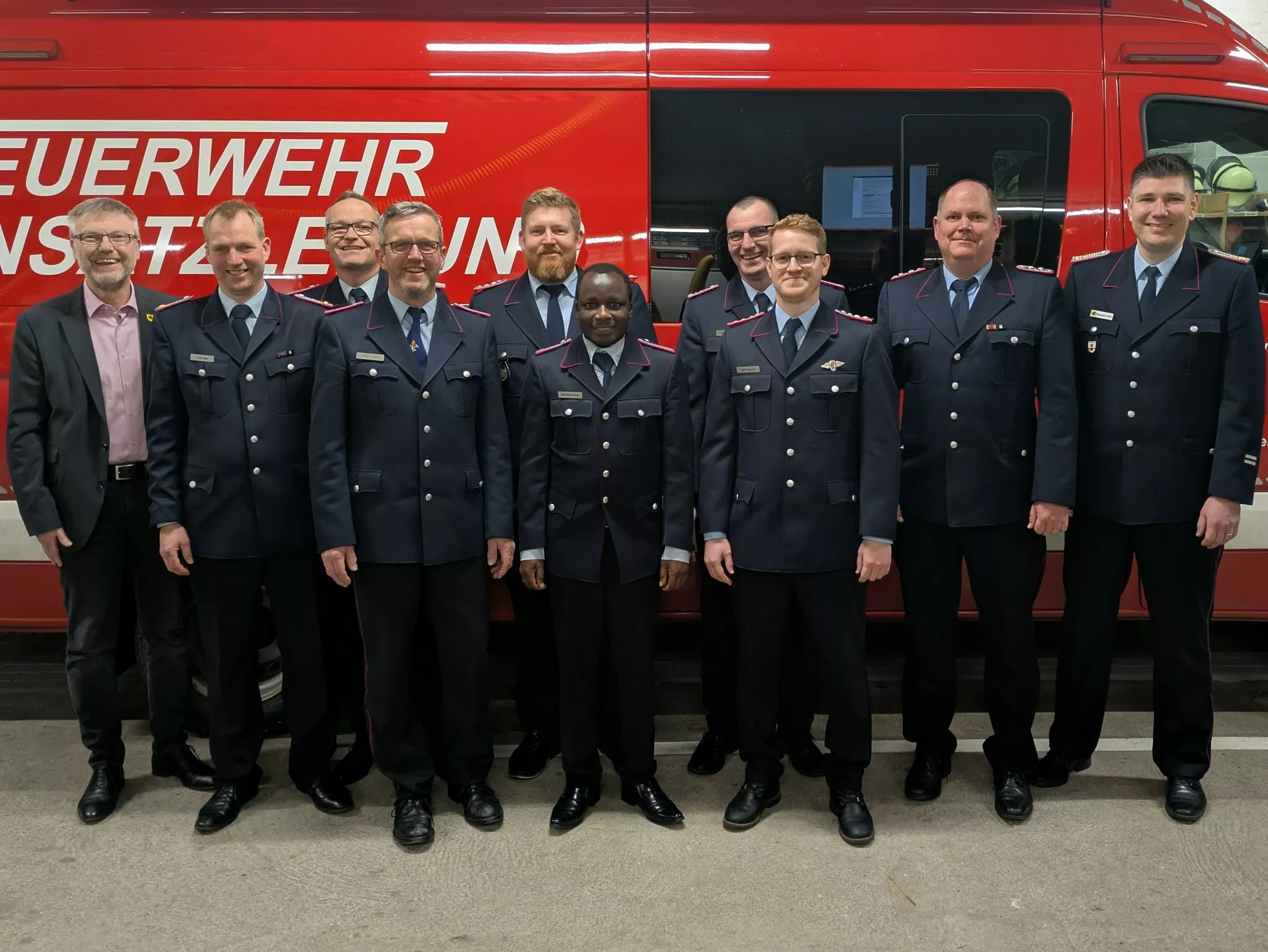 Ruhiges Jahr für Retter: Feuerwehr Hanstedt hatte im Jahr 2024 ...